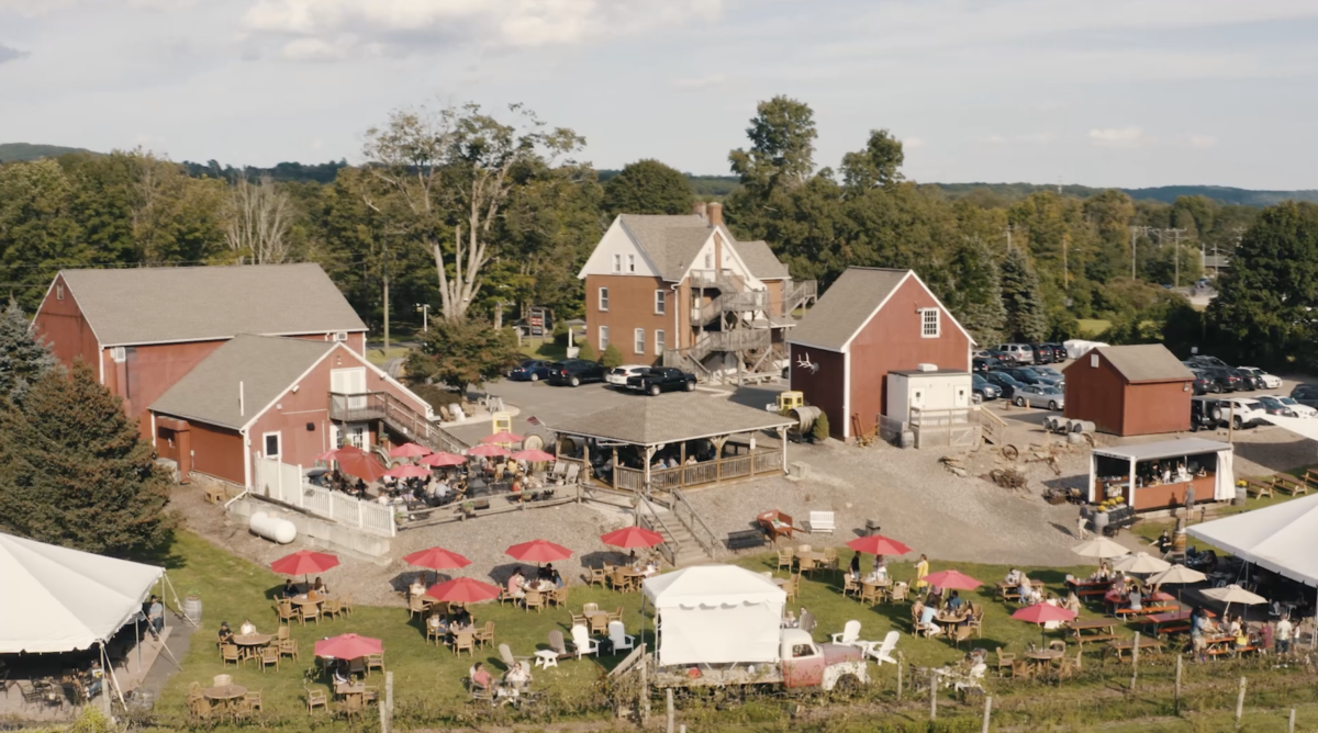 Winery & Wine Tasting | Arrigoni Winery & Cider Co Portland CT