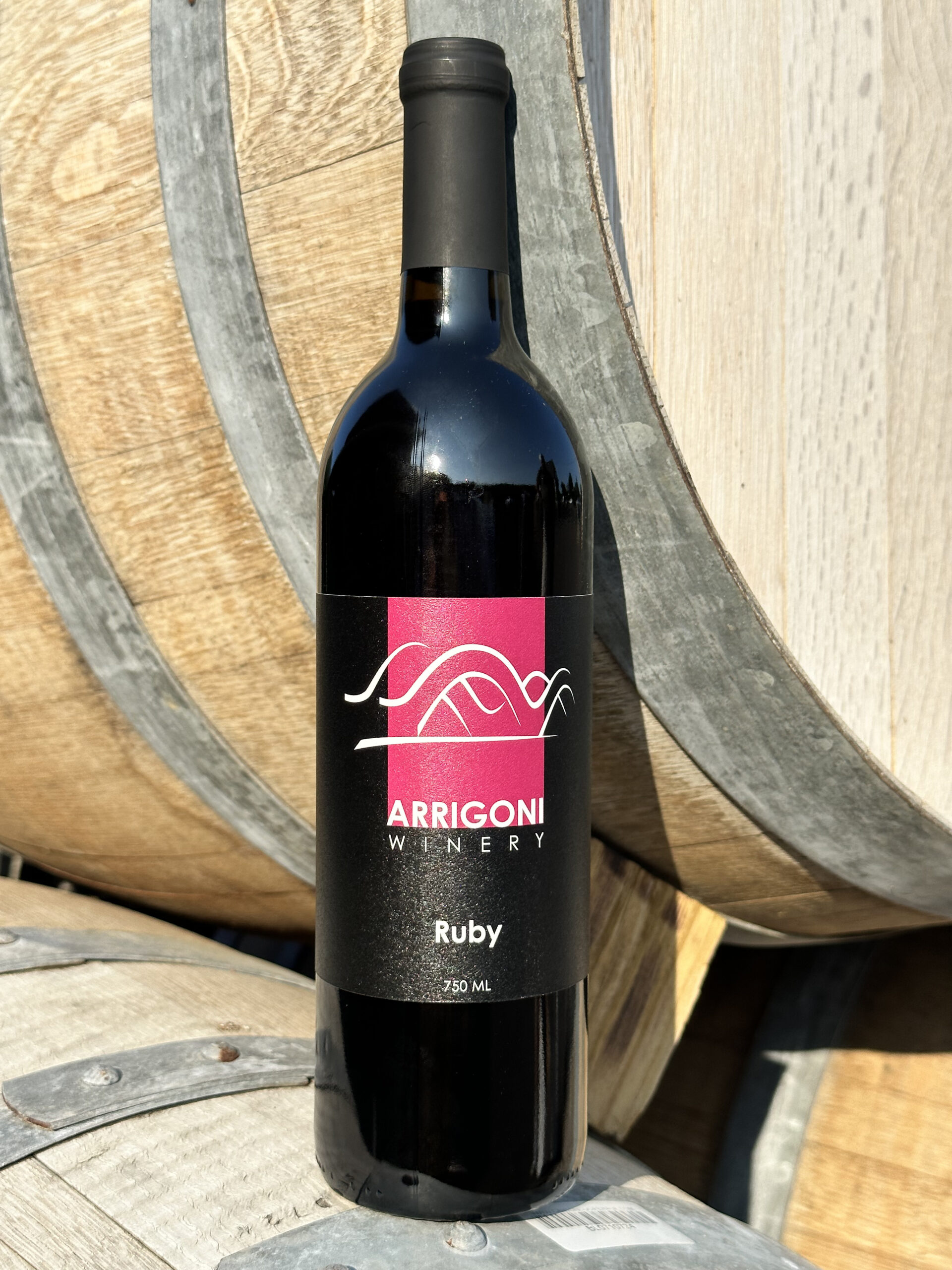 Serving Local CT Wines l Red, White, Sparkling, Sangria l See the Full List